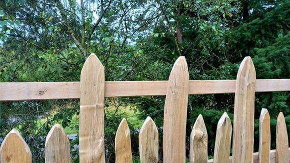 Cleft Estate Fence - Coppice Creations - Sustainable Estate Fencing
