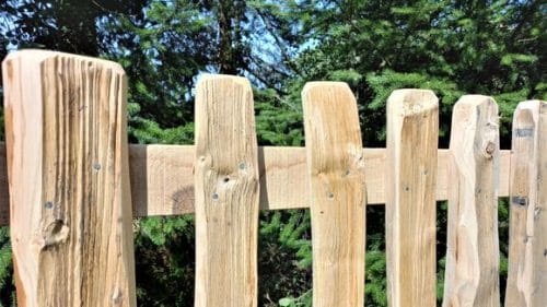 Cleft Pale Fence - Coppice Creations - Sustainable Estate Fencing